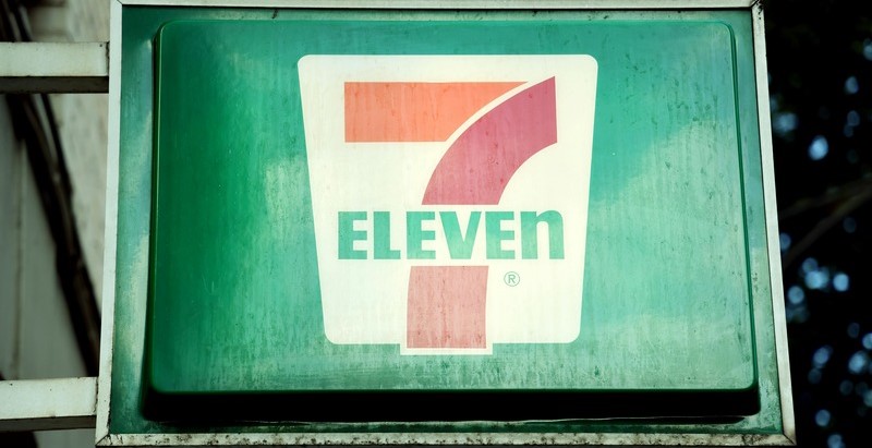 7-Eleven reçoit une offre concurrente à Couche-Tard- Détaillant Alimentaire